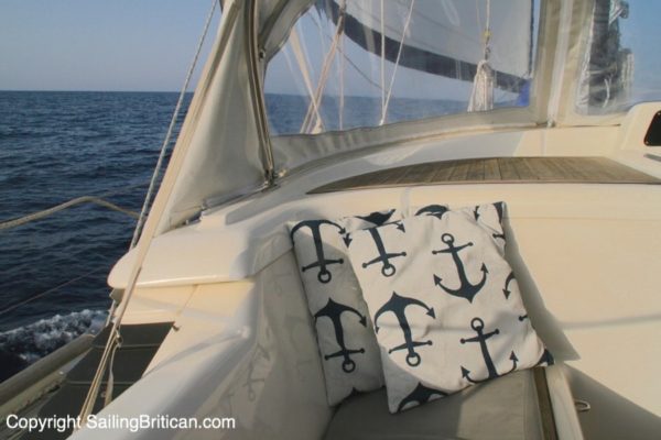 How to make or buy the best boat pillows - Sailing Britican